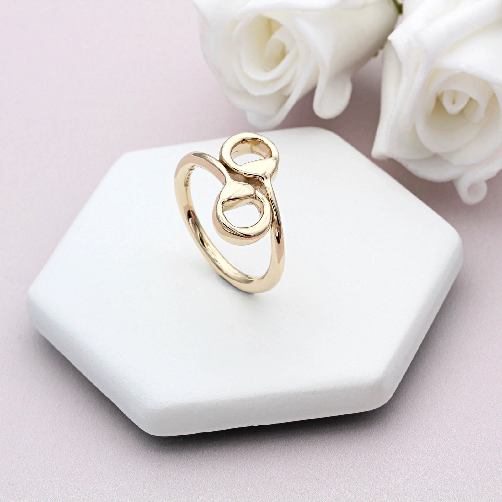 Hallmarked 9ct Gold Crossover Snaffle Ring | A Touch of Silver